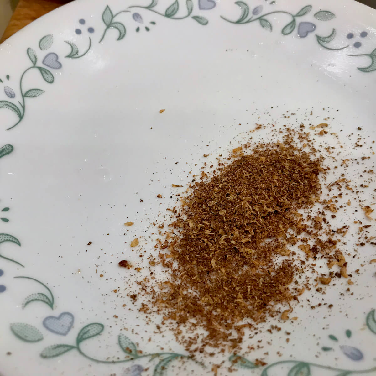 Roasting and Grinding Sichuan Peppercorn - My Chinese Home Kitchen