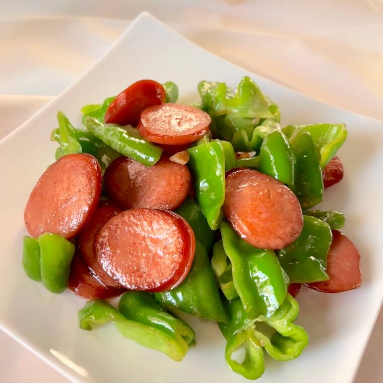 Harbin Red Sausage and Green Pepper Stir-fry - My Chinese Home Kitchen